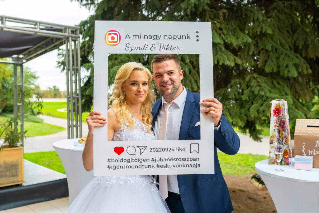 Szelfi keret fényképezkedő instagram keret egyedi névvel